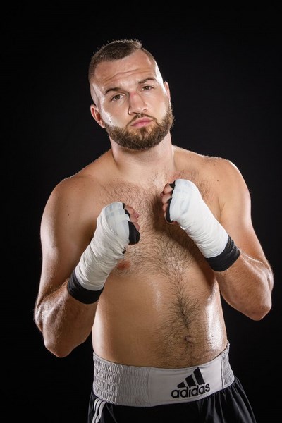 Boxe: sfida intercontinentale per il pugliese Francesco Castellano